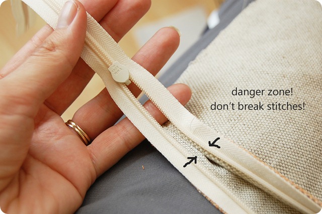 deep thoughts by cynthia: How to install an invisible zipper & Make a ...